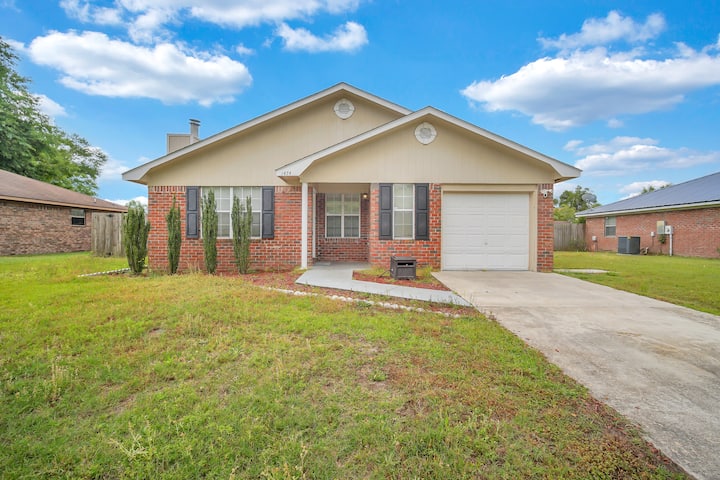 Cozy 3bd/2bh Ranch - Hinesville, GA