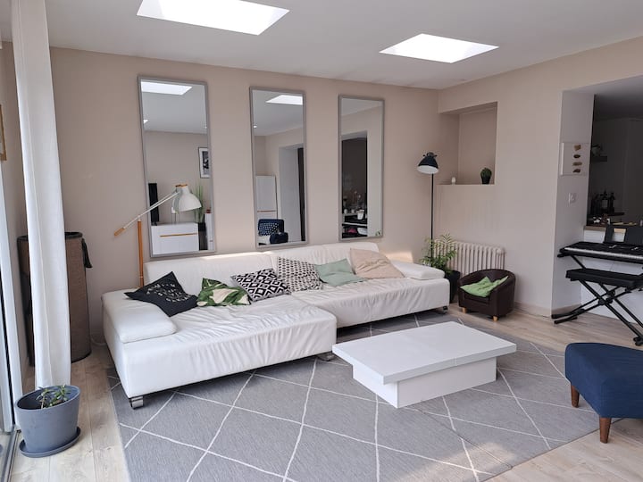Maison De Ville Angers Avec Piscine - Angers