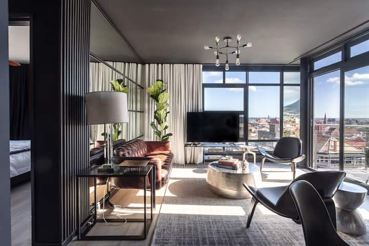 Reflection Penthouse - Claremont