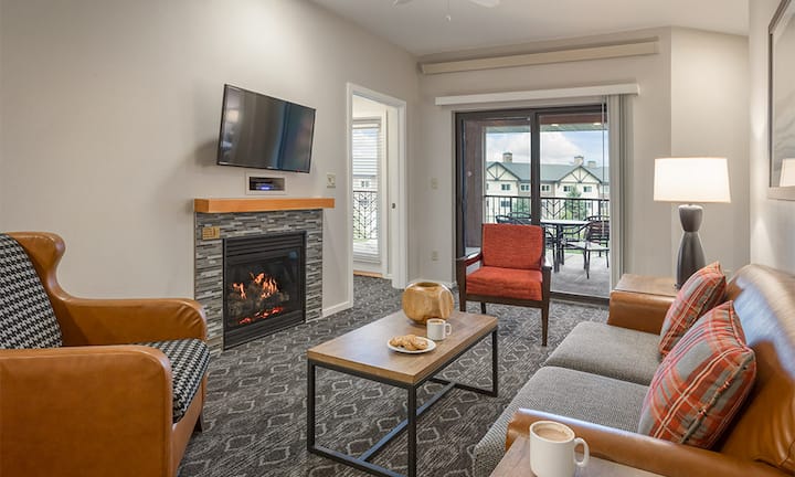 Yellowstone | Sleeps 6 Pool Park - West Yellowstone, MT