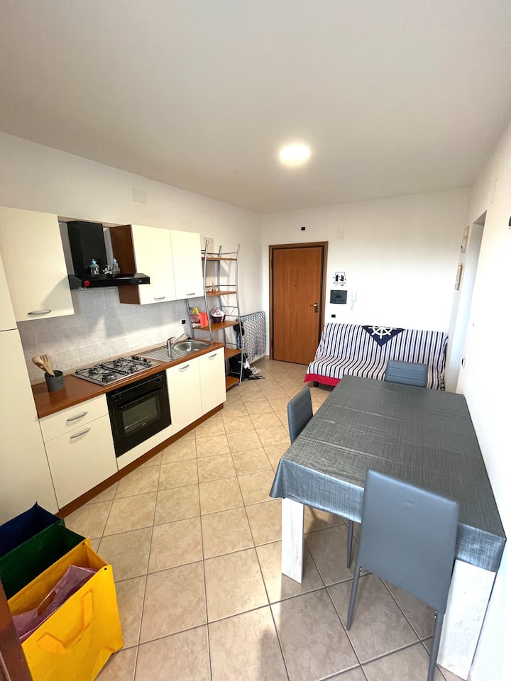 Grazioso Bilocale Ristrutturato Alba Adriatica - Alba Adriatica