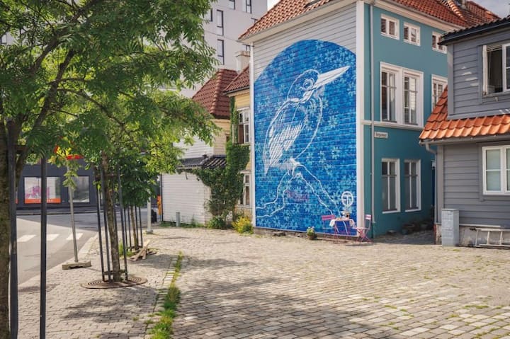 Bird House - Bergen