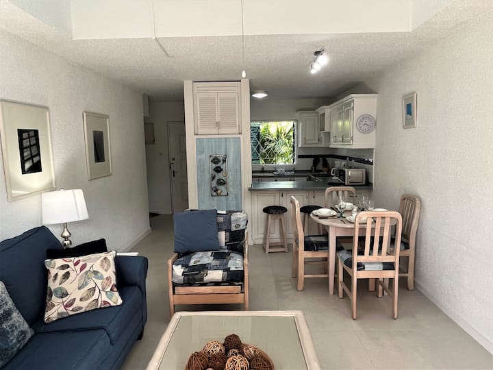 Breezy One Bedroom In Rockley. - Barbados