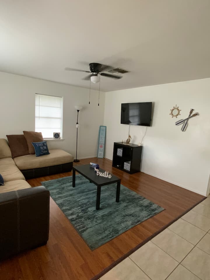 The Ballard House - Harlingen, TX