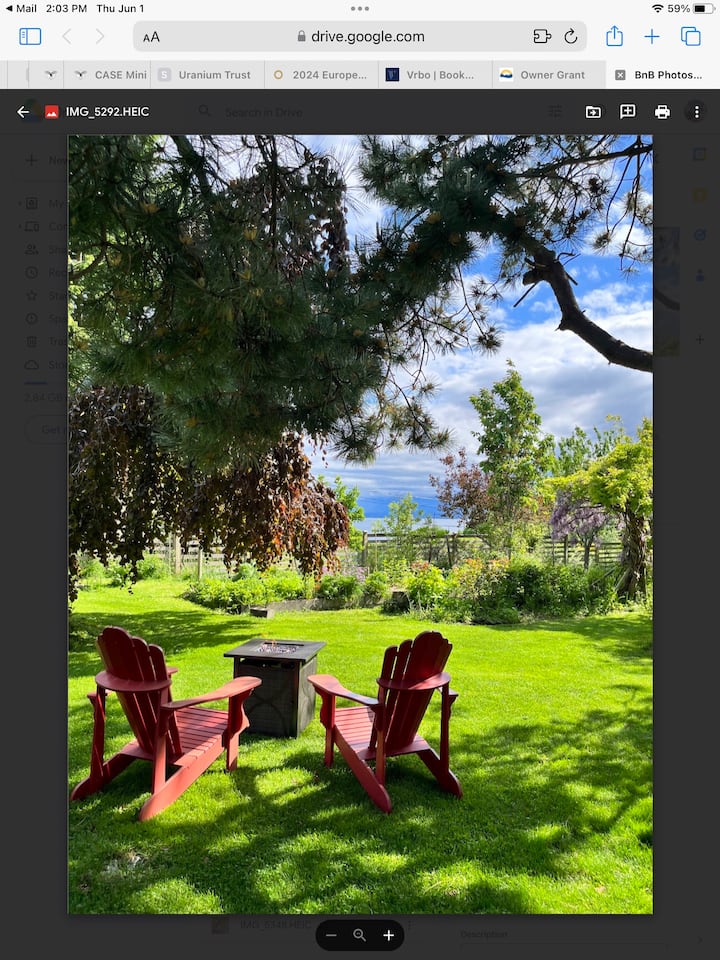 Brilliant By The Bay Bnb - Beautiful Garden Suite - Comox