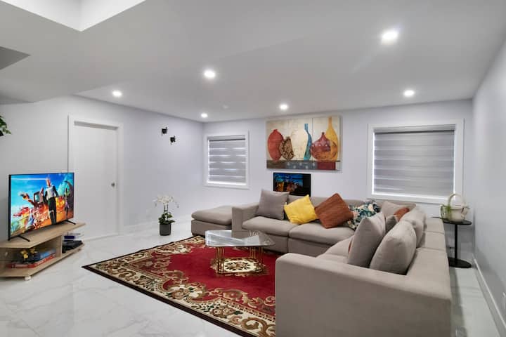 Modern Bright Whole House Major Attractions Nearby - Surrey