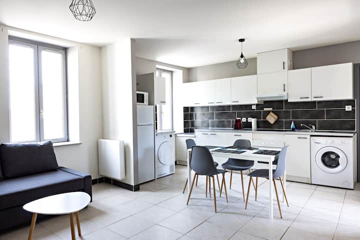 Le Petit Tyard | Charmant Appartement Avec Parking - Chalon-sur-Saône