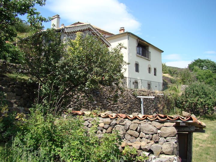 Gîte De La Grande Sourcière. - Privas