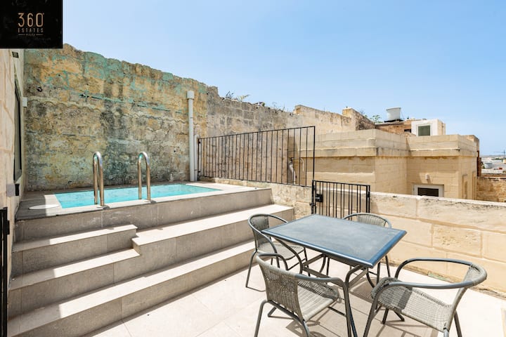 Historical Mdina Gem | Lux Home With Rooftop Pool - Malta