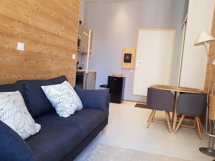 Le Petit Chalet De Grenoble à Coté De La Gare , - Grenoble