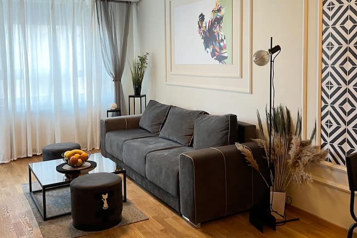 Brand New Stylish 1-bedroom With Balcony + Parking - Skopje