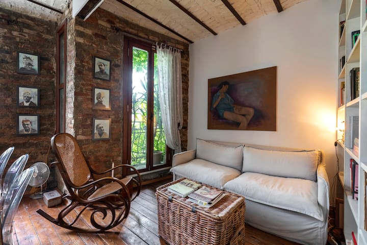 Rustic One Bedroom At Beyoglu - Istanbul