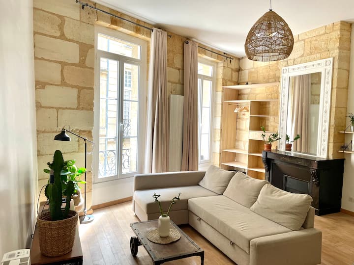 Bordeaux Vacation Rentals | Apartments and More | Airbnb