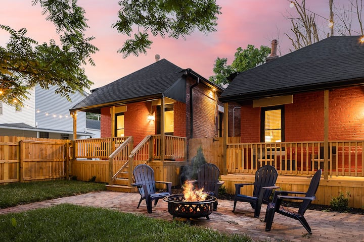 Two Side-by-side Historic Homes. Sleeps 12 - Louisville, KY