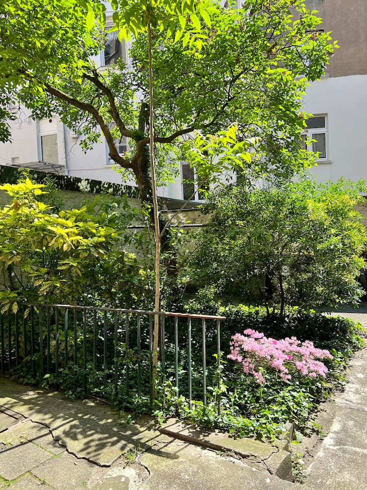 Appartement Erna Super Zentral Ruhige Allee Am Hbf - Düsseldorf