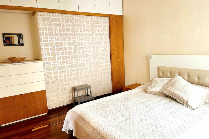 Unique Design Apartment At The City Center - Balat