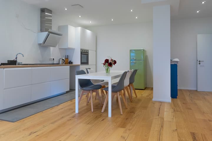 Frisch Renovierte Ferienwohnung - Konstanz
