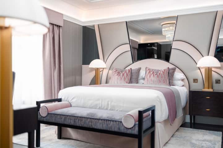 Luxury And Elegant Boutique Hotel - 修咸頓