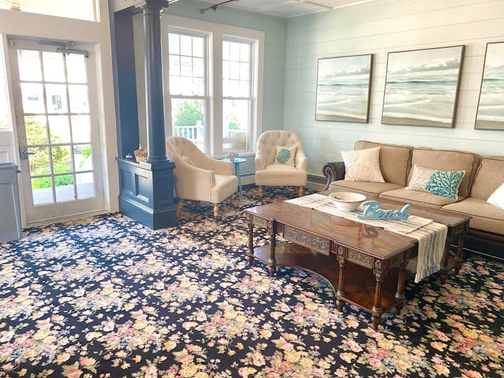 Pitman Place - Room 210 - Asbury Park, NJ