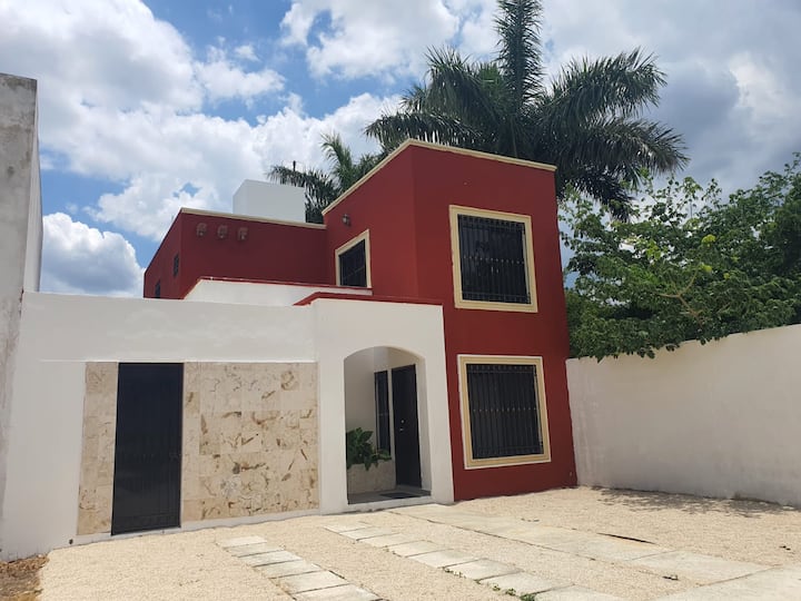 Casa Cómoda Ideal Para 4 Y Hasta 9 Huéspedes. - Mérida