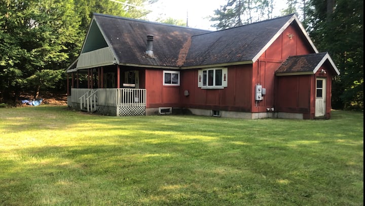 New Hampshire Chalet' Hide A Way - New Hampshire