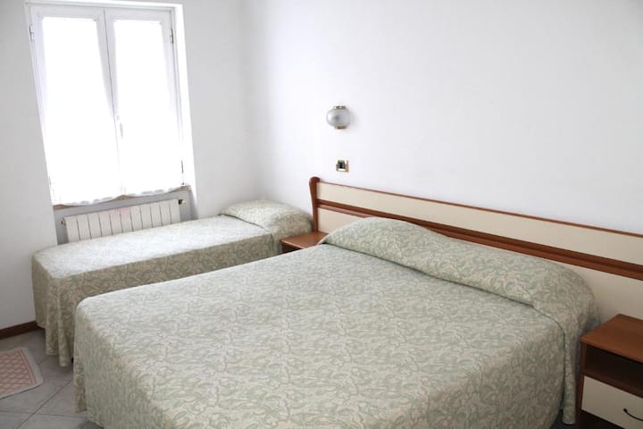 Hotel 4 Assi - Camera Tripla - Camaiore