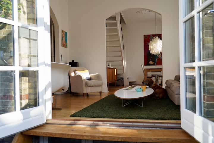 Designer Townhouse And Garden - Copenhagen