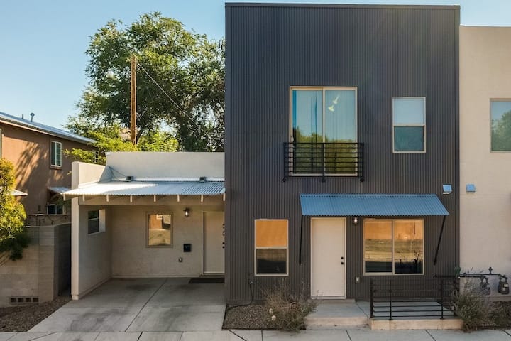 Discounted For March+executive Living+downtown - 앨버커키