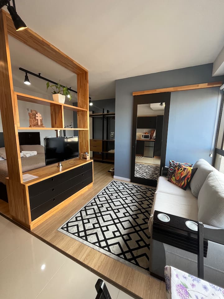 Apto Com Lareira E Ar Split Em óTima Localização - Bento Gonçalves