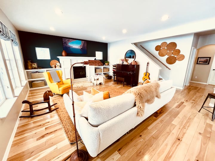 Big Home In Mountain Town - 貝爾維尤
