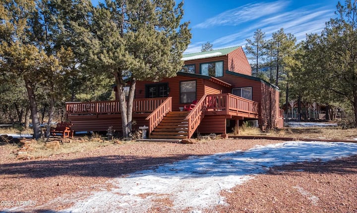 Mistletoe Cabin W/fenced Yard, Jacuzzi & Fire Pit - Pine, AZ