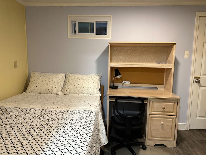 C-cozy/private Parking/walk T & Bus/airport/boston - Wakefield, MA