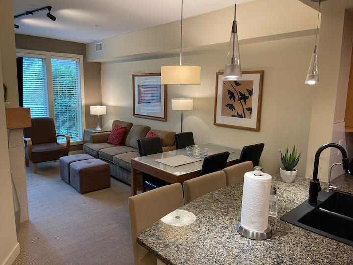 Quiet & Cosy Suite On The Okanagan Lake - Vernon, BC, Canada