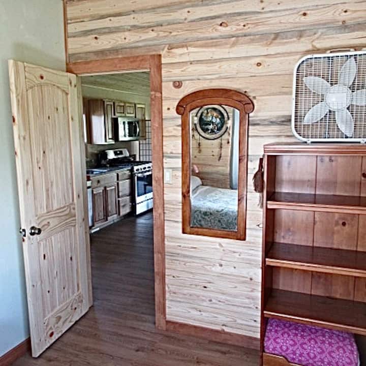 Dreamcatcher Bungalow 20 Min To W.glacier/kayaks - Columbia Falls, MT