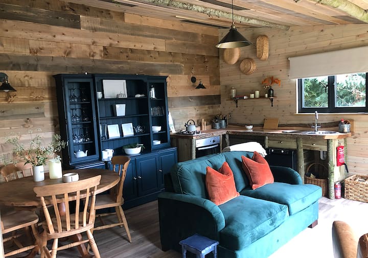 Woodcutters Cabin - Oakham