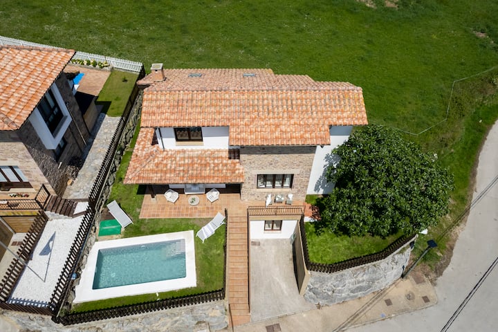 Wishome-casa Nueva Con Piscina, Cala Berellín - San Vicente de la Barquera