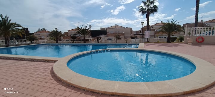 Pmt07 - Townhouse With Pool And Barbeque - Torrevieja