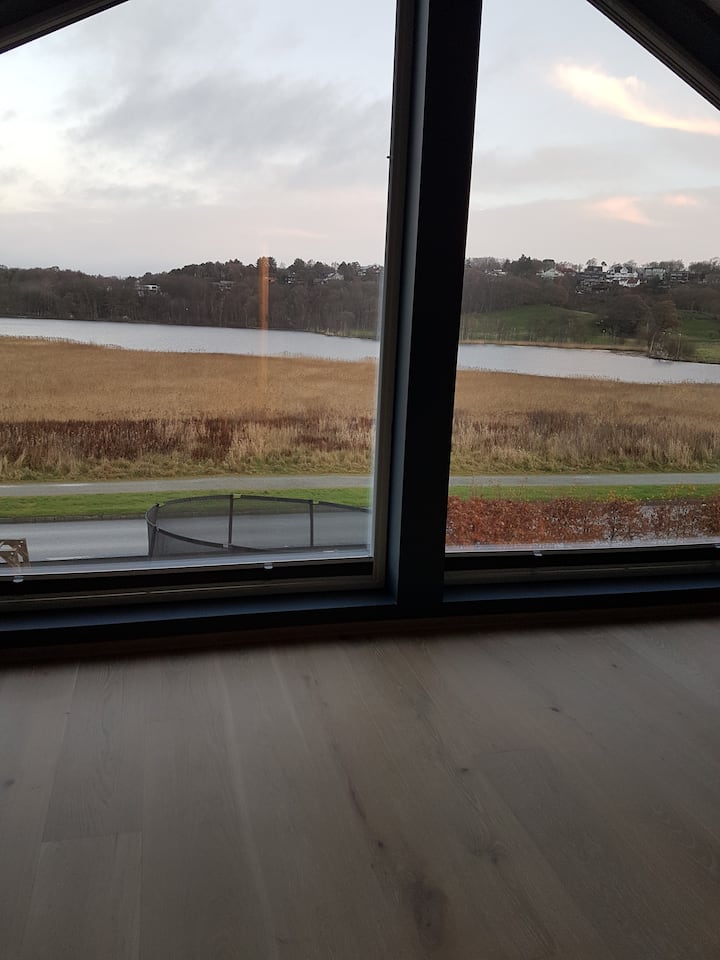 Villa I Gåavstand Til Sentrum, Fin Hage Og Utsikt - Stavanger