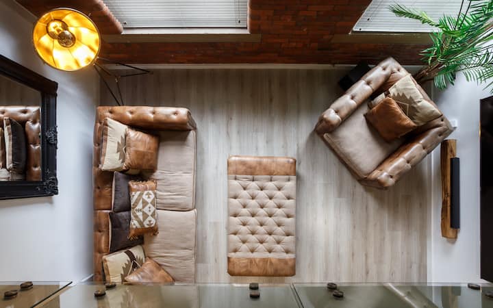 Bradford: Beautiful Two Beds Designer - Bradford