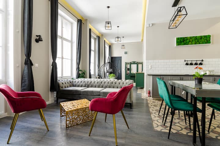 Bright And Stylish W. 2 Bedrooms - 2 Bathrooms +Ac - Budapest