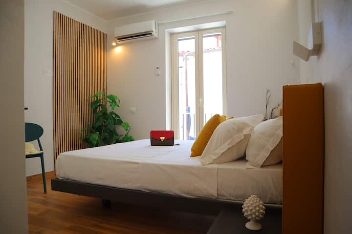 (Apt-a) Central With Balcony 2 Min From The Beach - Cefalù