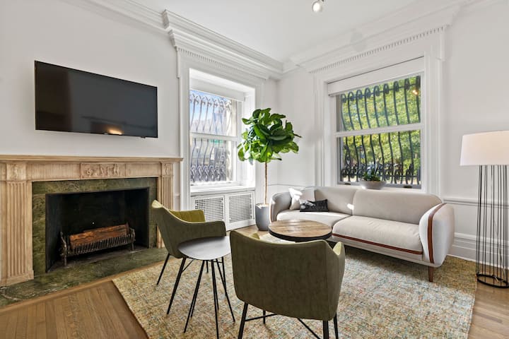 Premier Studio Apt | Dupont Circle | Placemakr - Washington, D.C.