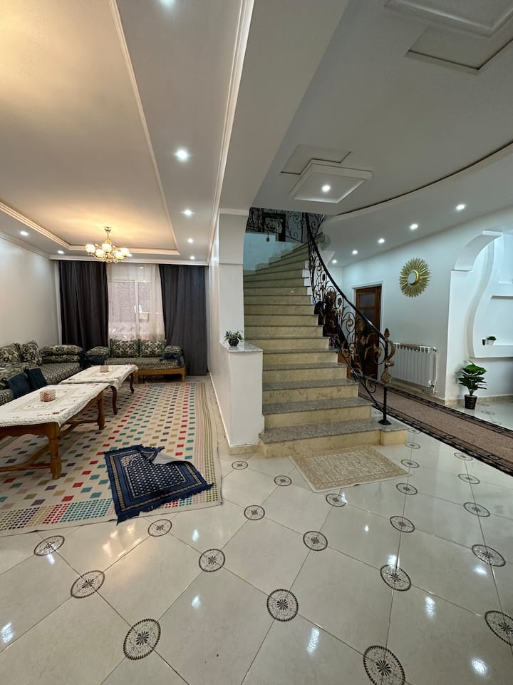 Villa R+1moderne A Haï Zitoun - Tlemcen