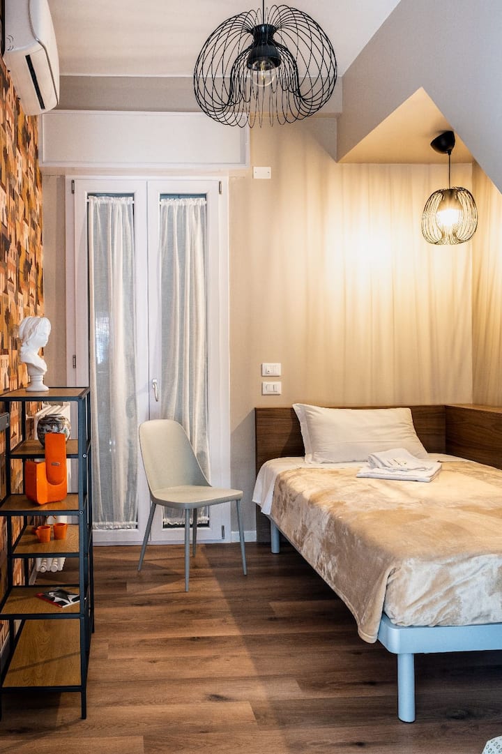 Single Bed - Duomo Rooms - Treviso