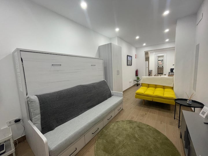 Estudio En El Barrio  La Latina - Madrid