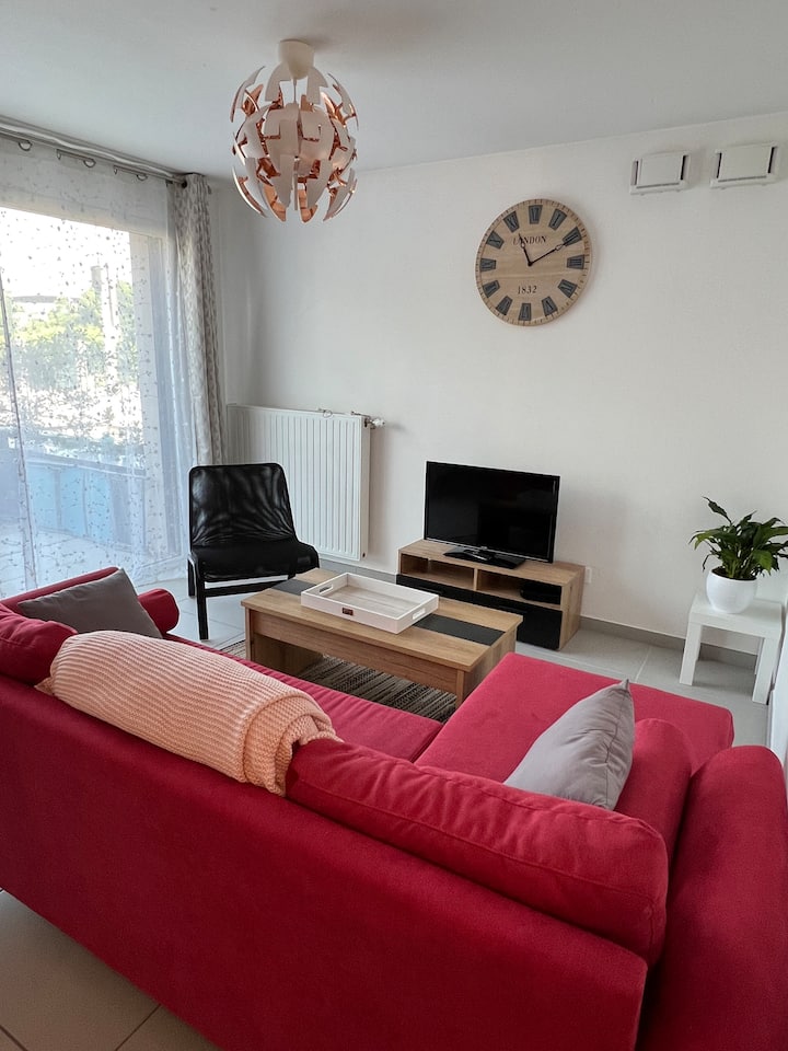 Logement Confortable T3 Terrasse / Parking - Aix-les-Bains