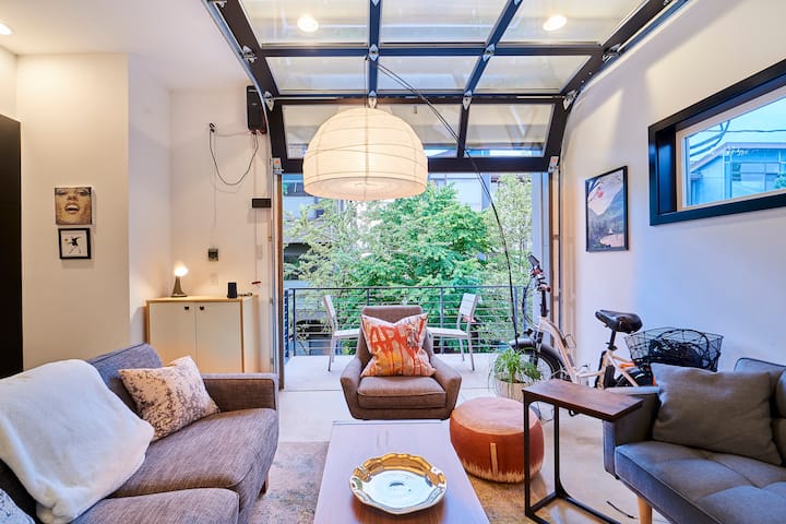 Modern 3bd/3.5ba  W/ Roof Top Decks By Dt Seattle - Seattle, WA