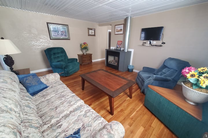 Vigilante Inn "Holliday" - Tombstone Arizona, Tombstone