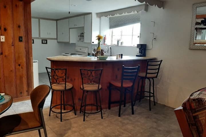 Vigilante Inn "Invincible Quarters" - Tombstone, AZ