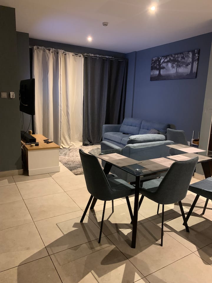 Elegant 1-bedroom Apartment In Heart Of East Legon - Accra